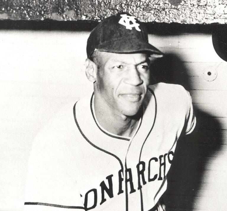 Buck O’Neil Exhibition | Negro Leagues Baseball Museum
